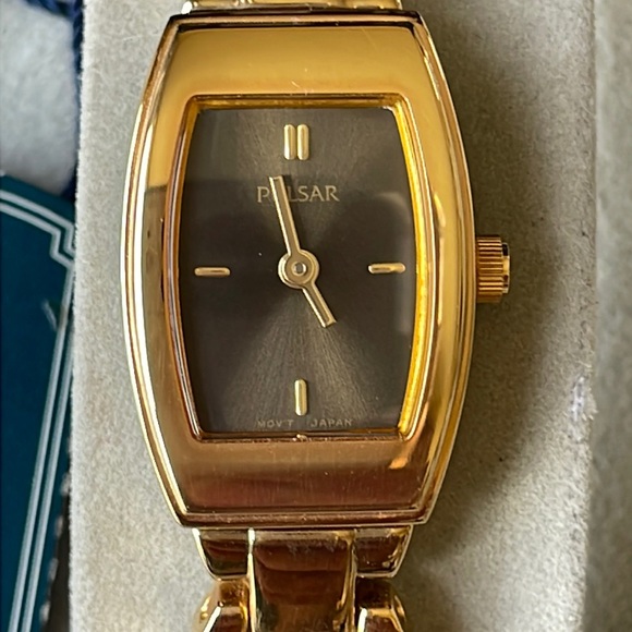 Pulsar | Accessories | Pulsar Lady Battery Water Resistant Reversible ...